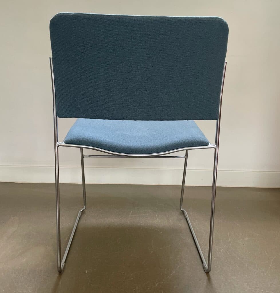 set of 4 (6 pcs available) "40/4" chairs designed by David Rowland for ...