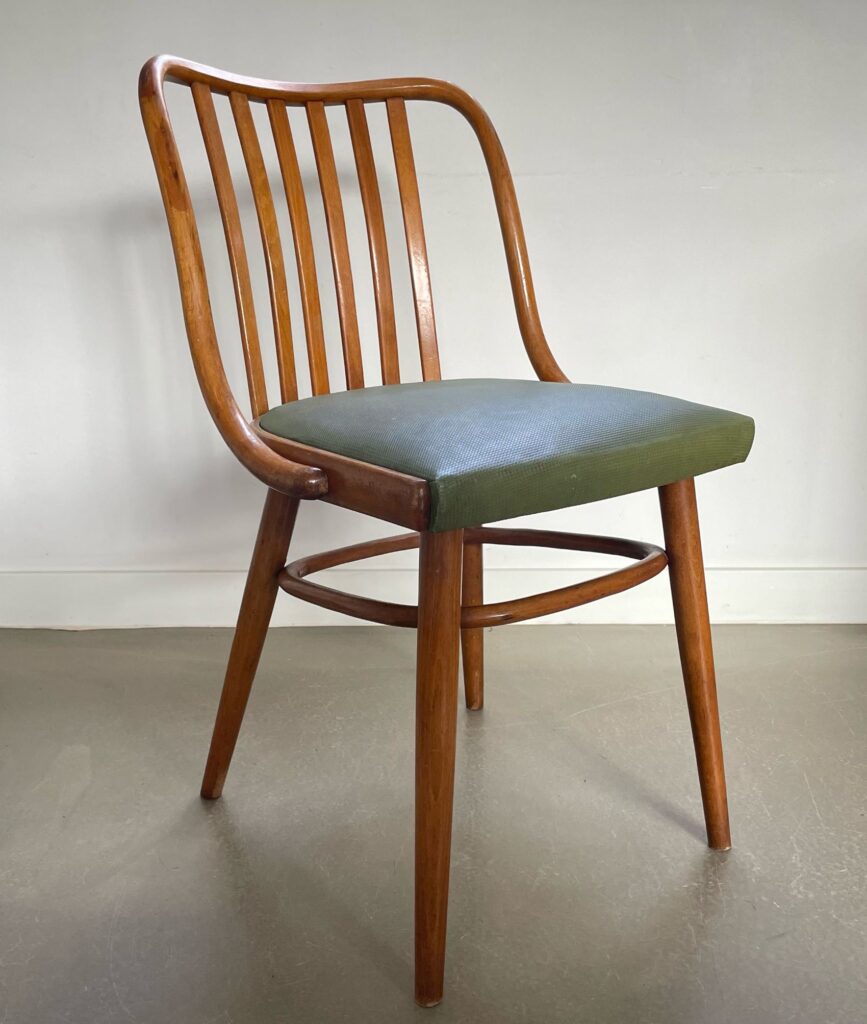 Spindle chair, Ligna Thonet, Czech Republic, 1950/60s Studio Tout